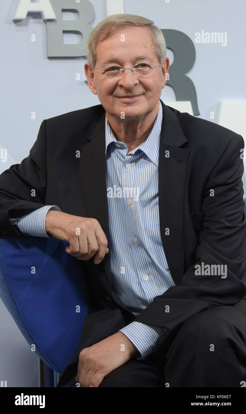 Frankfurt, Germany. 12th Oct, 2017. Peter Nadas (* 1942), hungarian ...