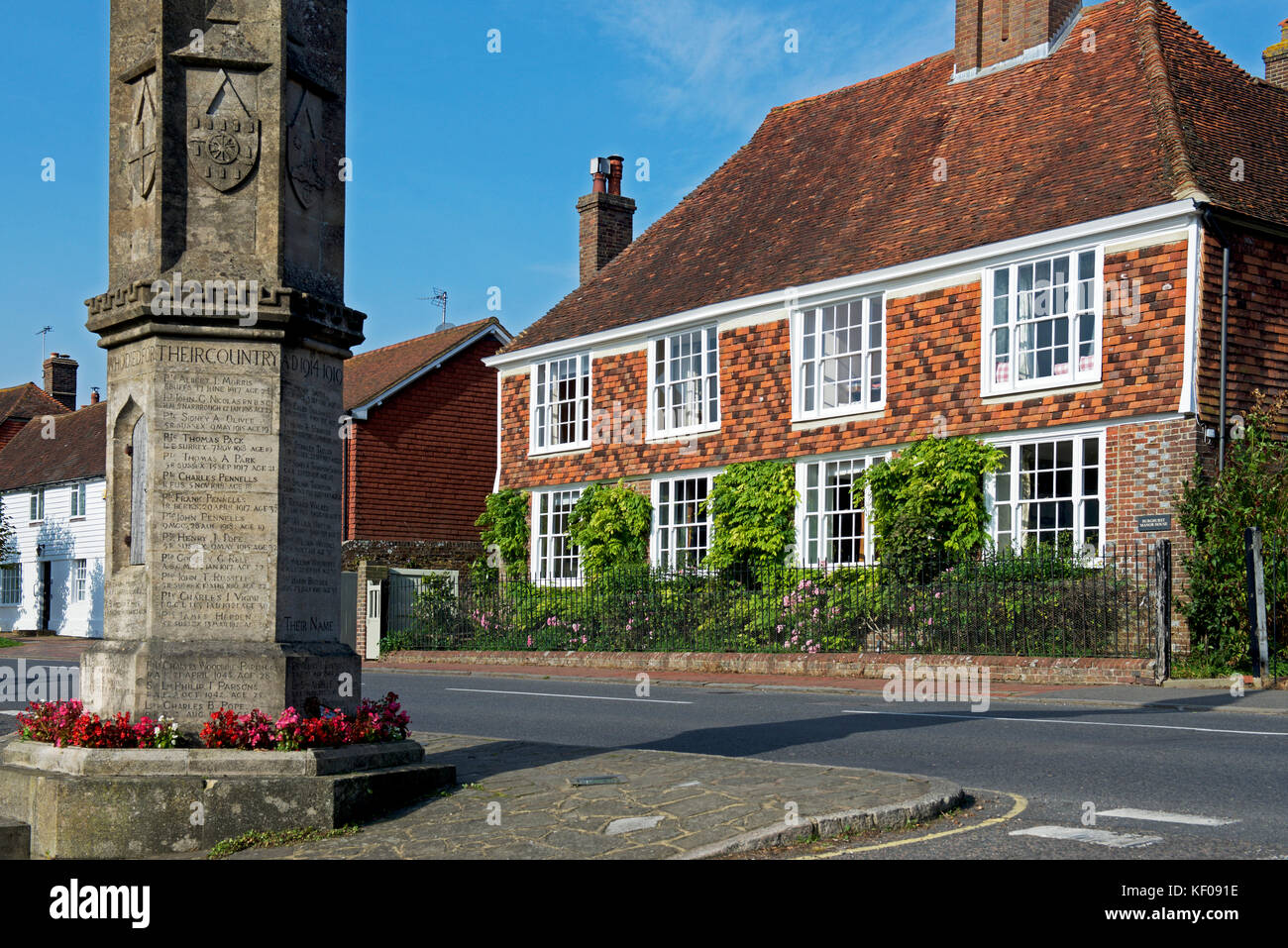 High street burwash hi-res stock photography and images - Alamy