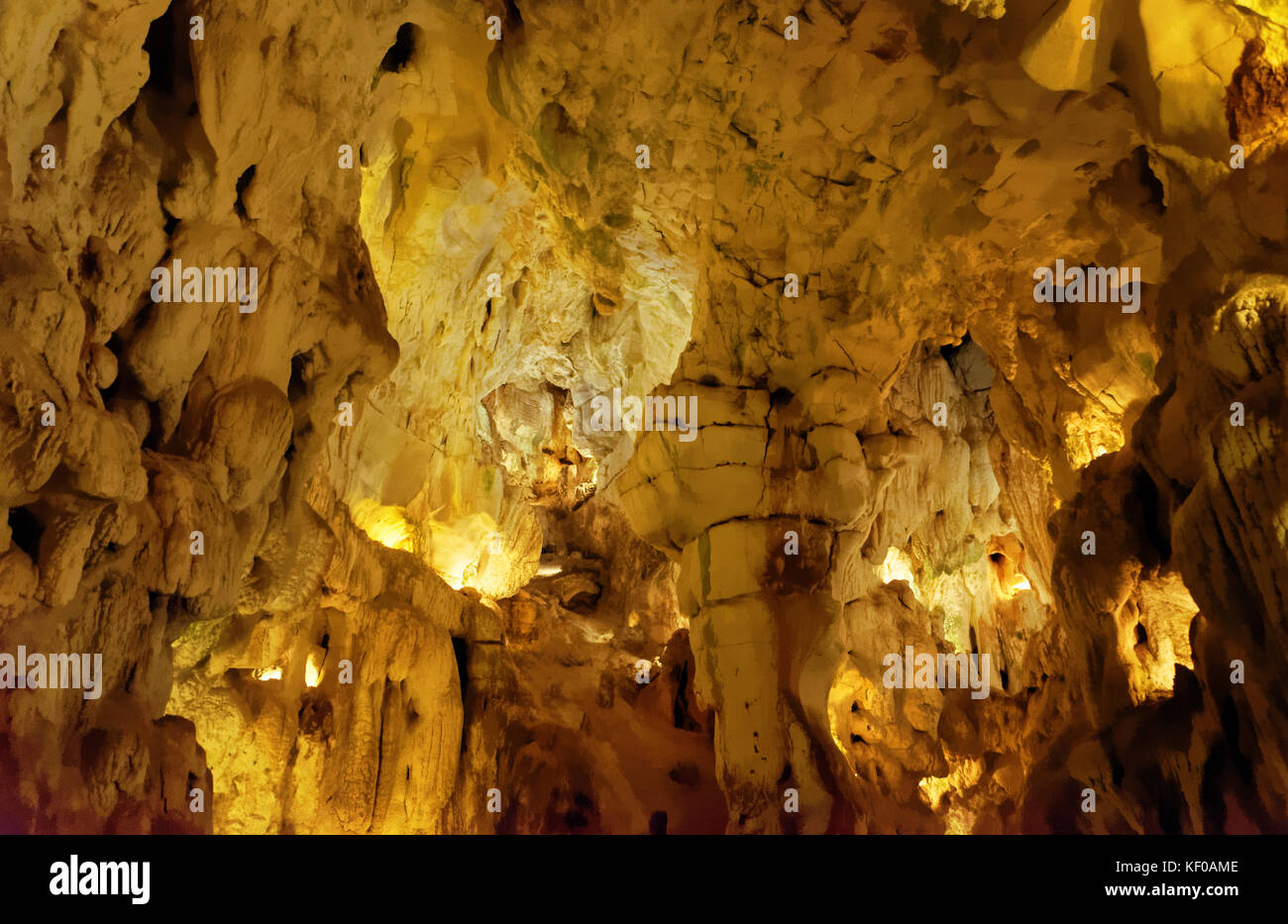 Grottoes of Serras de Aire e Candeeiros Natural Park Stock Photo - Alamy