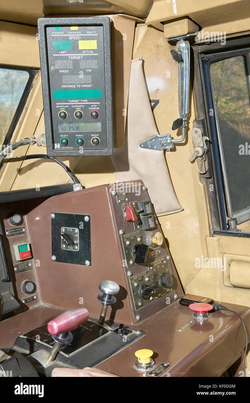 Train drivers cabin hi-res stock photography and images - Alamy