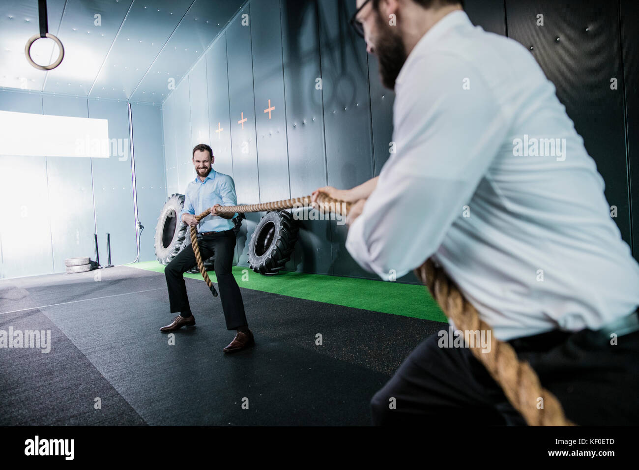 Two businessmen fighting hi-res stock photography and images - Alamy
