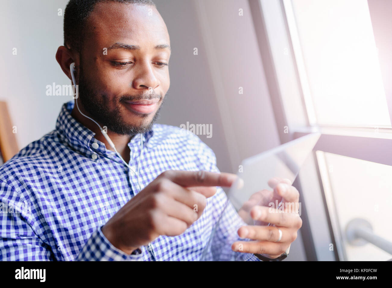 Futuristic invention hi-res stock photography and images - Alamy