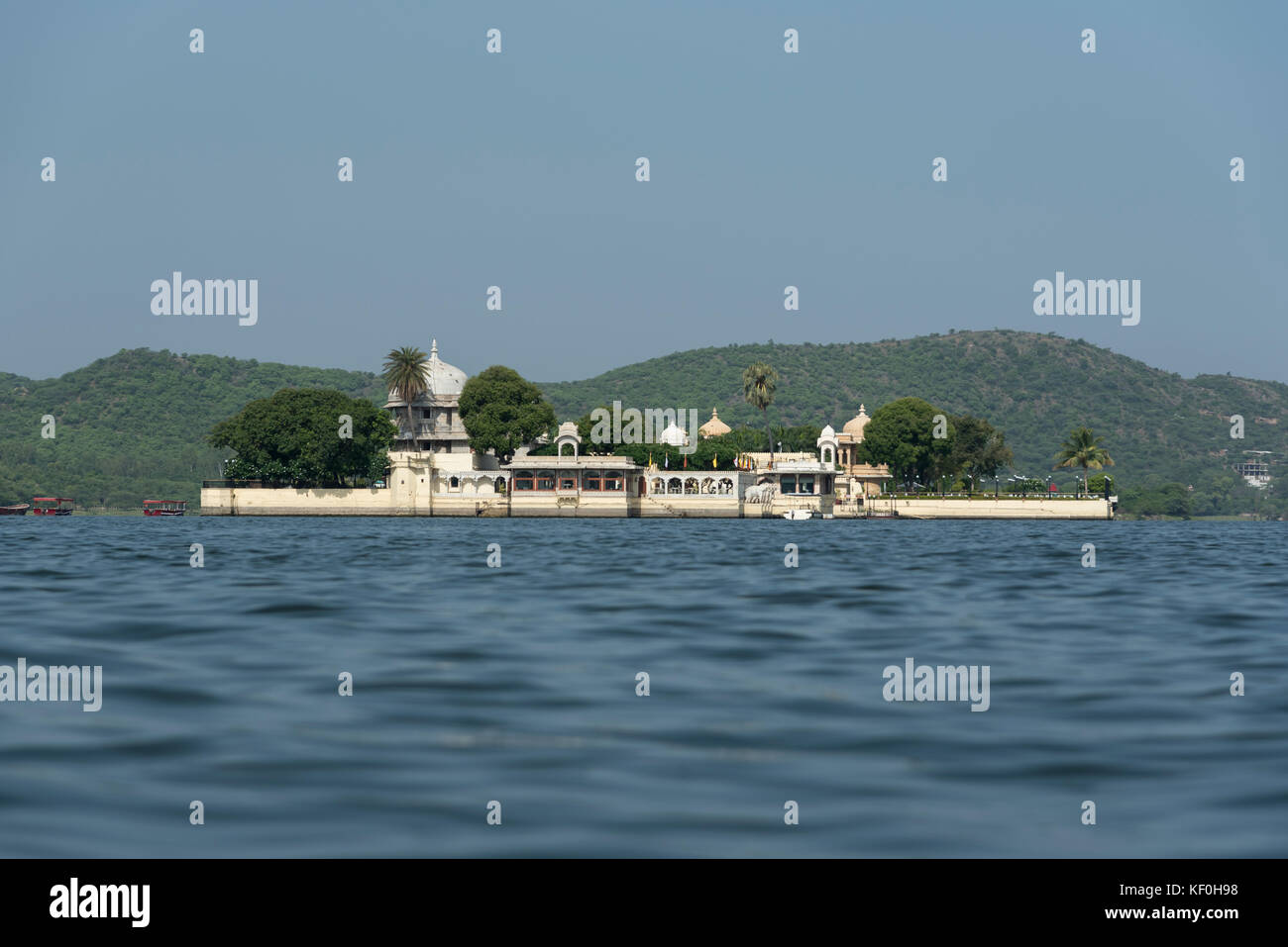 UDAIPUR, RAJASTHAN,LAKE PALACE Stock Photo - Alamy