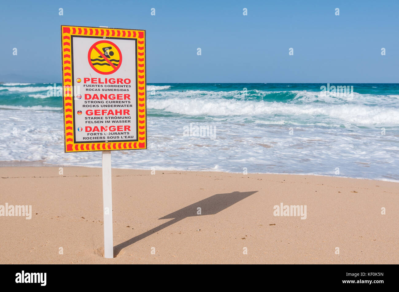danger sign, strong currents and rocks underwater, Parque Natural de ...