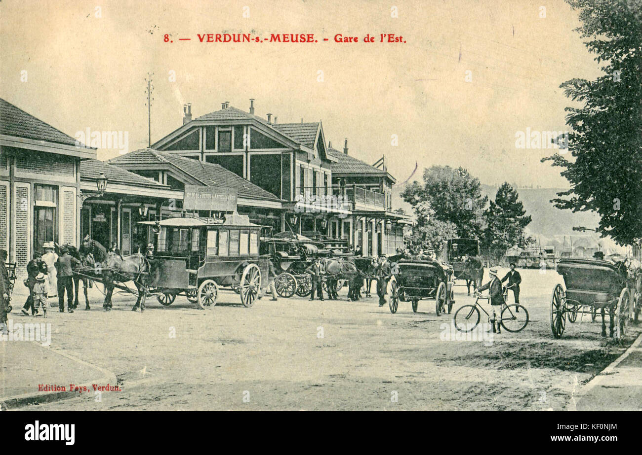 Fays 8 VERDUN sur MEUSE Gare de l'Est Stock Photo - Alamy
