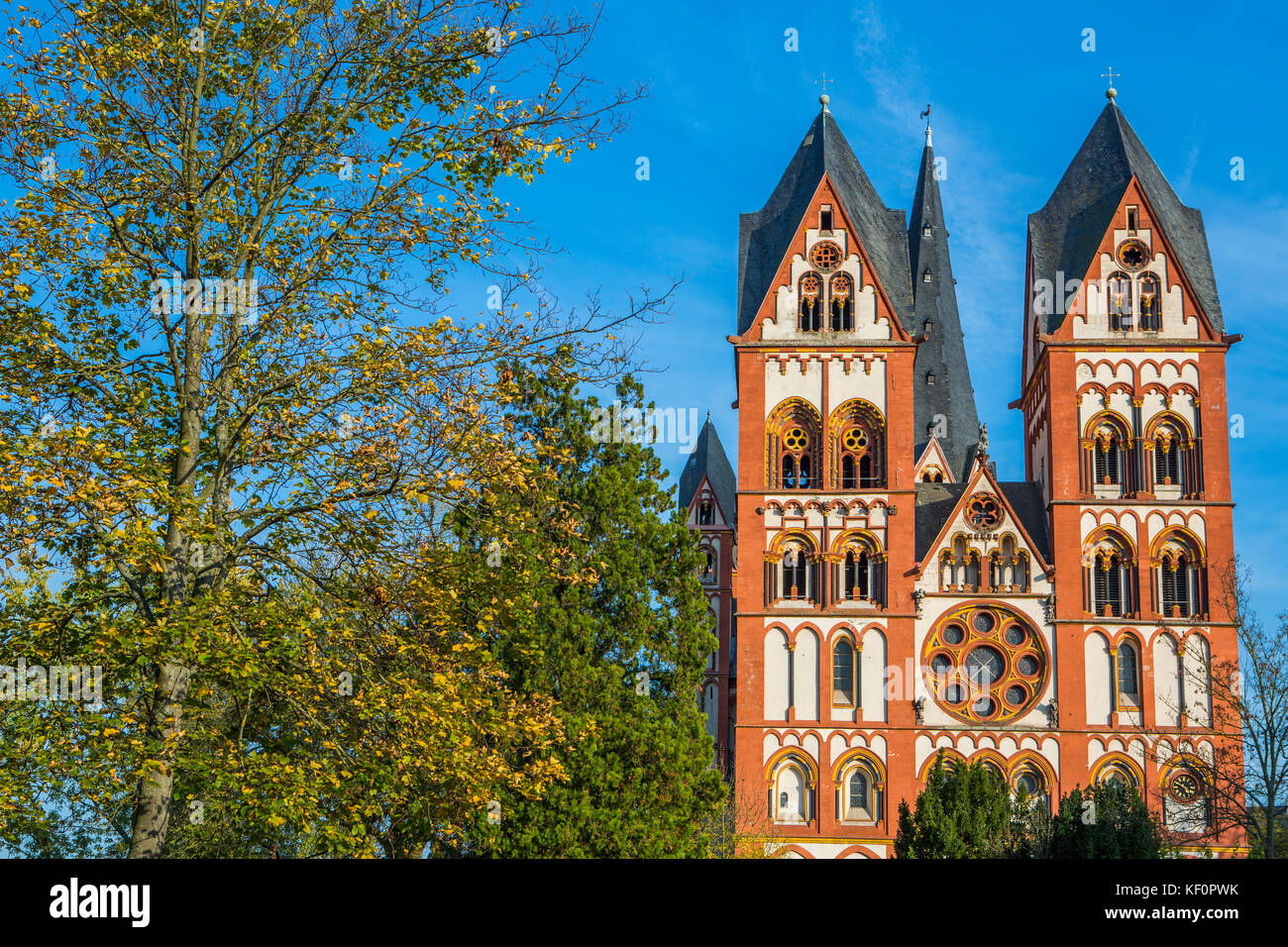 St georgs dom hi-res stock photography and images - Alamy