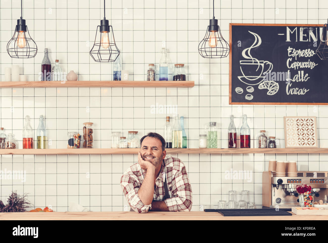 Cafe work hi-res stock photography and images - Alamy