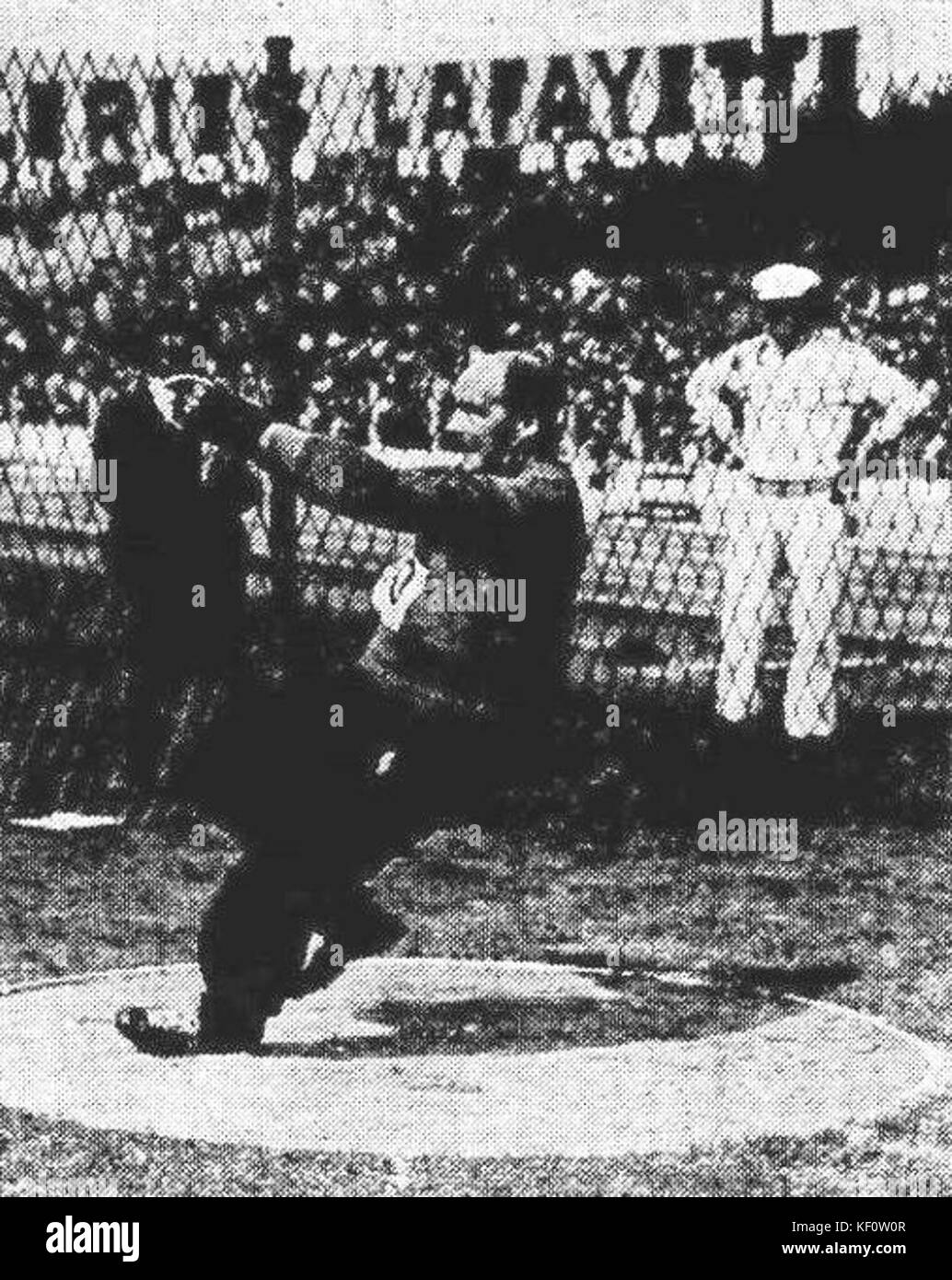 Erwin Blask, vice champion d'Europe du lancement du marteau en 1938 ...