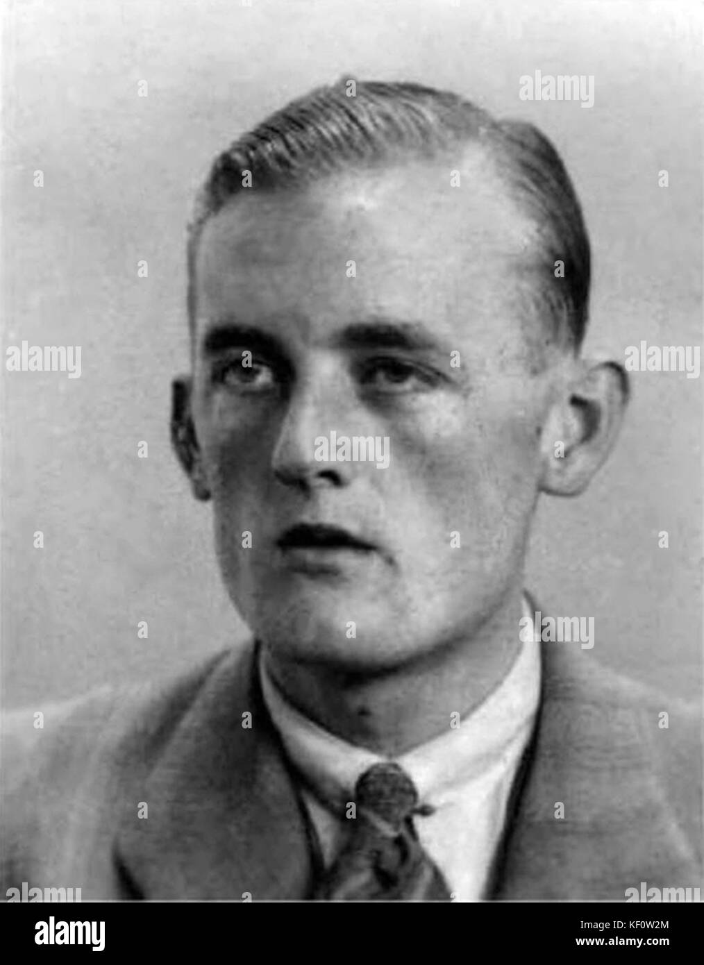 Kees Kaptein (1915-1949) was a Dutch artist known for his work in ...