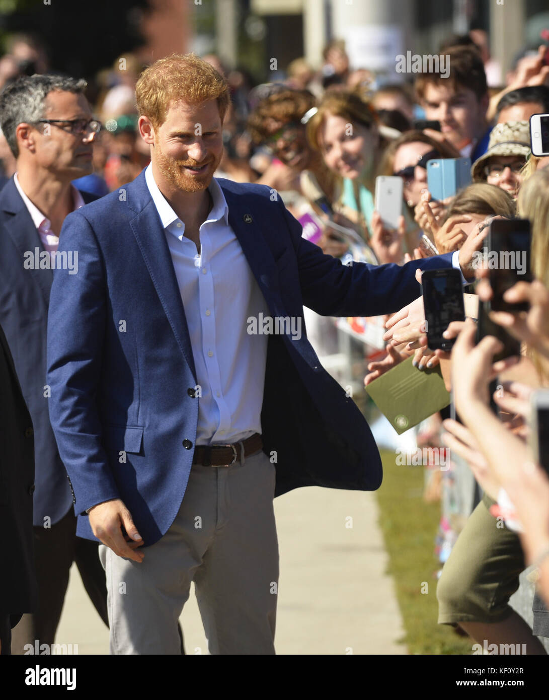 Prince Harry attends Canada's largest hospital of its kind, The Centre ...