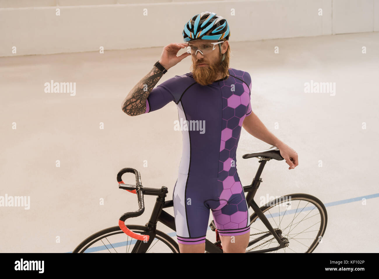 Handsome cyclist in sport hi-res stock photography and images - Alamy