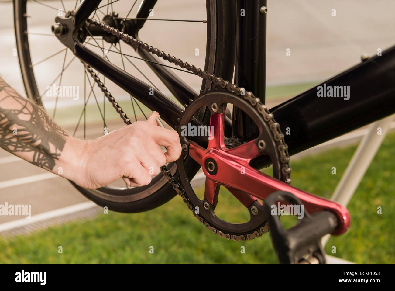 man repairing bicycle Stock Photo - Alamy
