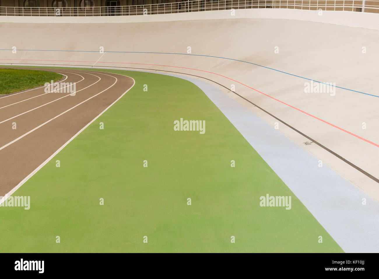 cycle race track Stock Photo - Alamy