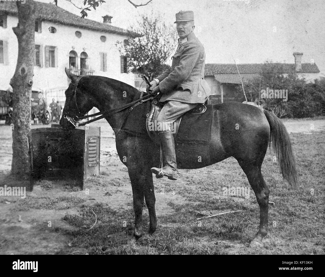 Rider horse uniform man Black and White Stock Photos & Images - Alamy