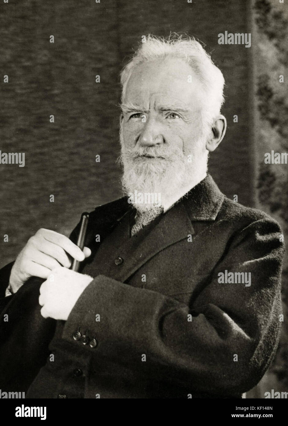 George bernard shaw book hi-res stock photography and images - Alamy