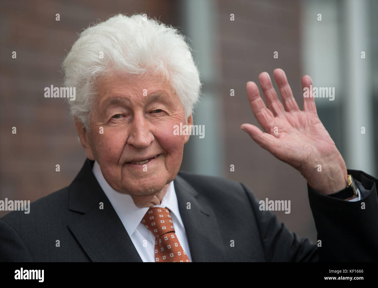 Stuttgart, Germany. 24th Oct, 2017. Choir director Gotthilf Fischer ...