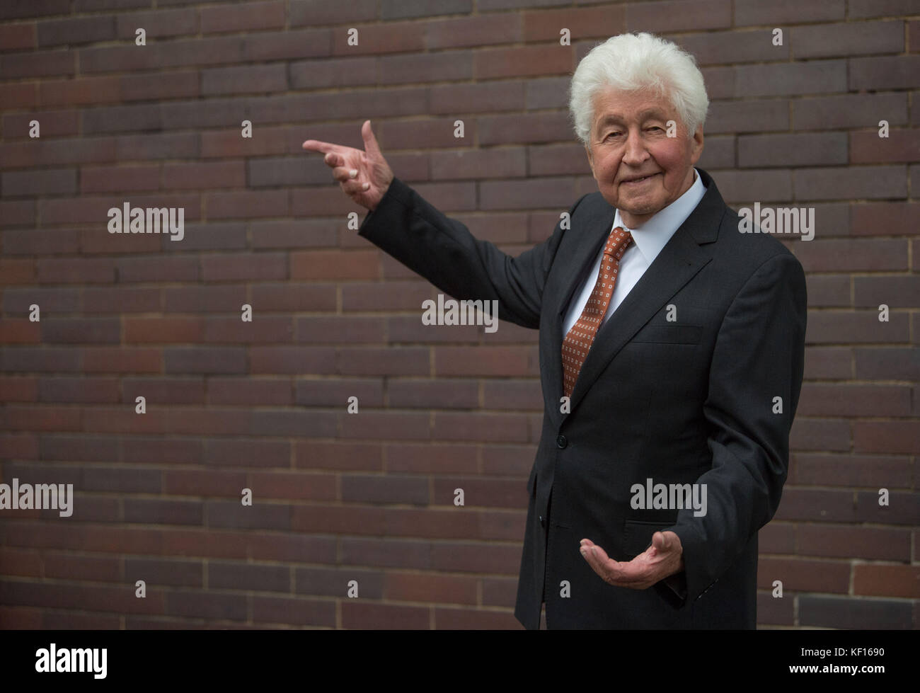 Stuttgart, Germany. 24th Oct, 2017. Choir director Gotthilf Fischer ...