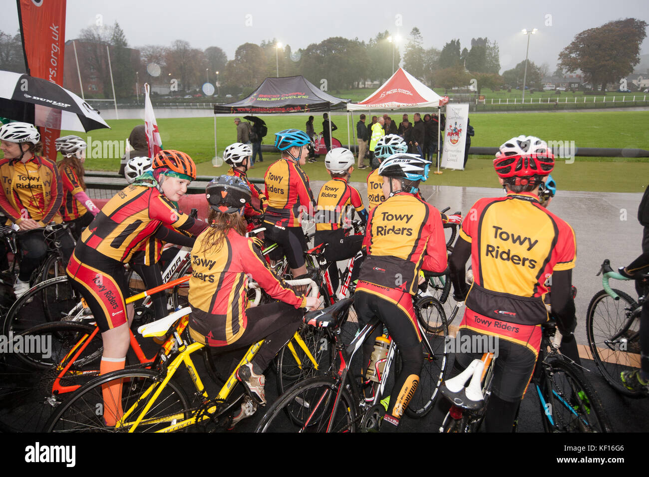 Carmarthen park velodrome hi-res stock photography and images - Alamy