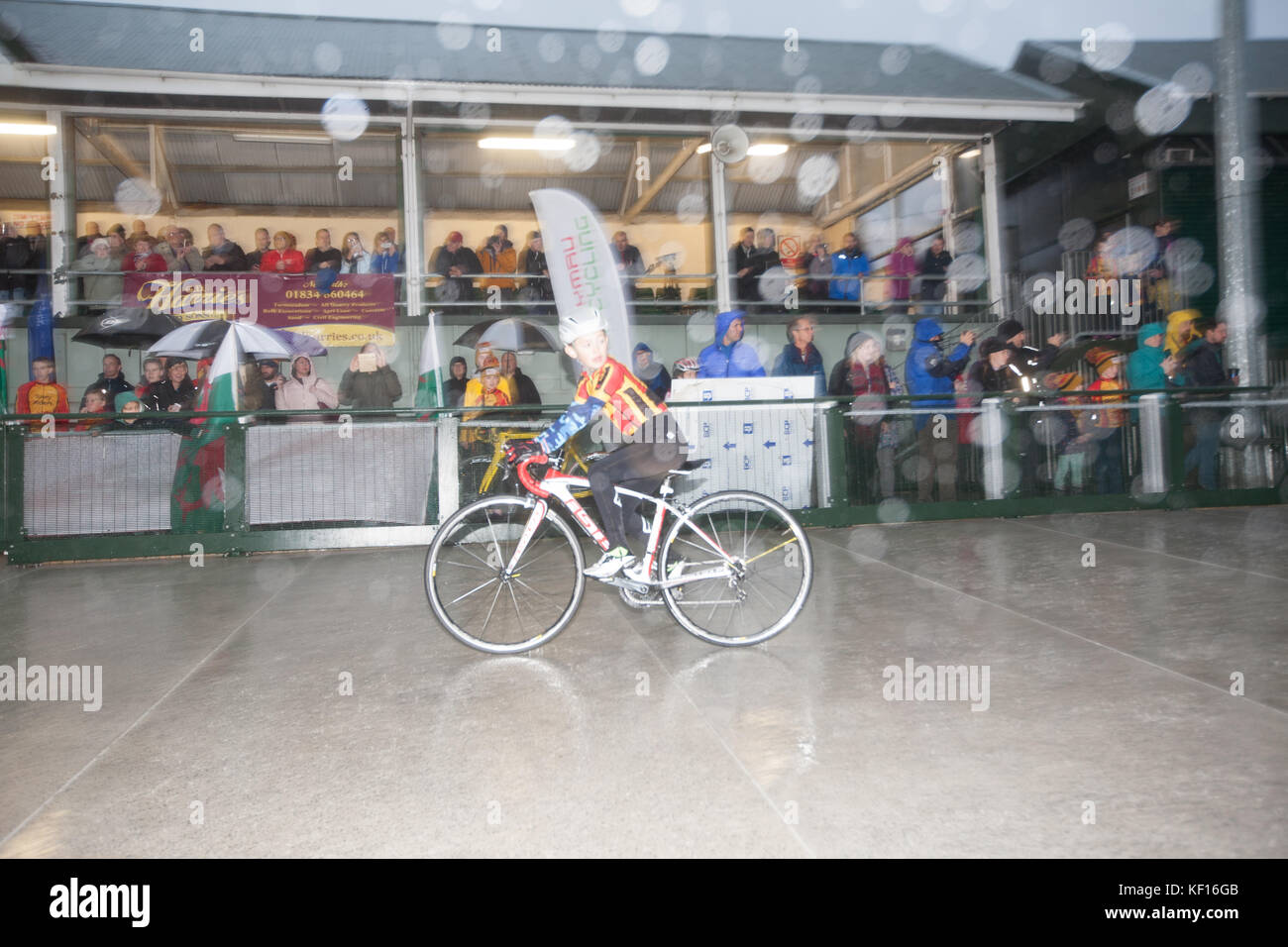 Carmarthen velodrome hi-res stock photography and images - Alamy