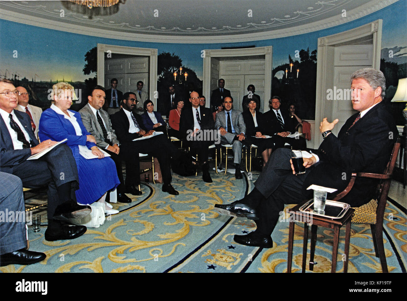 United States President Bill Clinton meets with Nebraska opinion ...