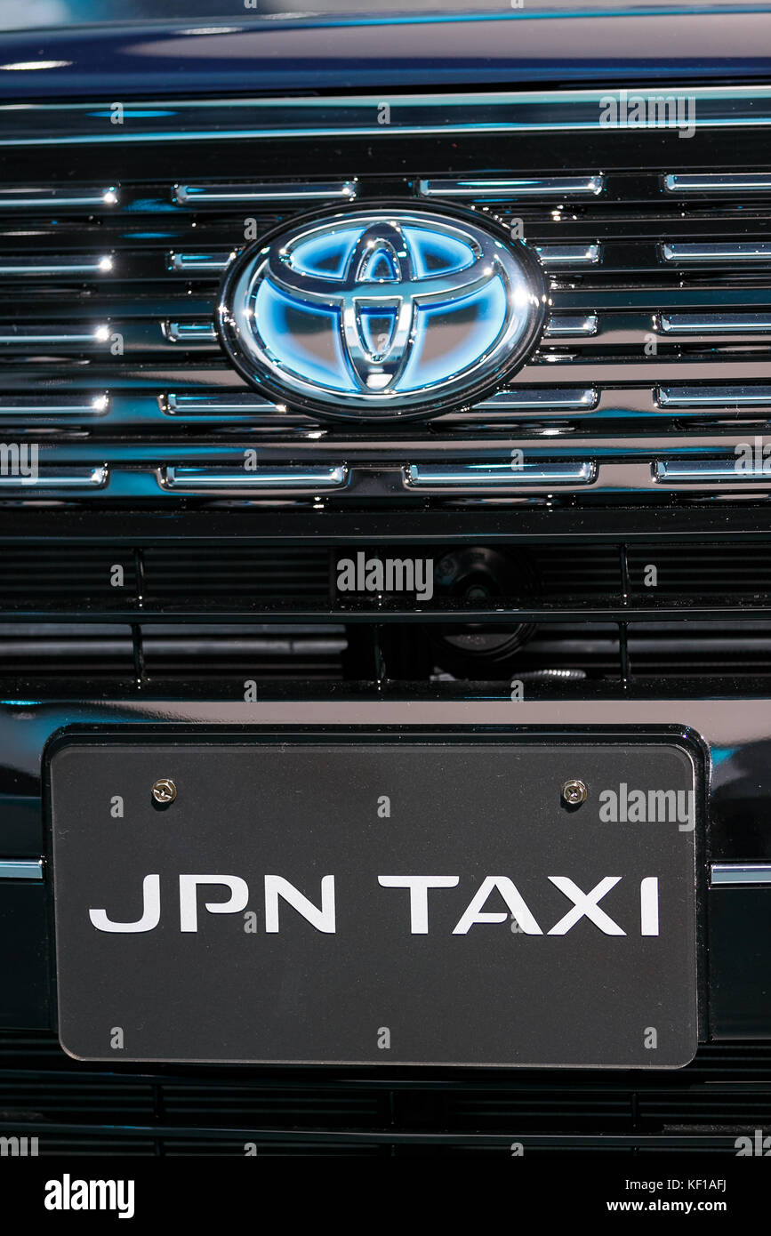 Toyota taxi tokyo hi-res stock photography and images - Alamy