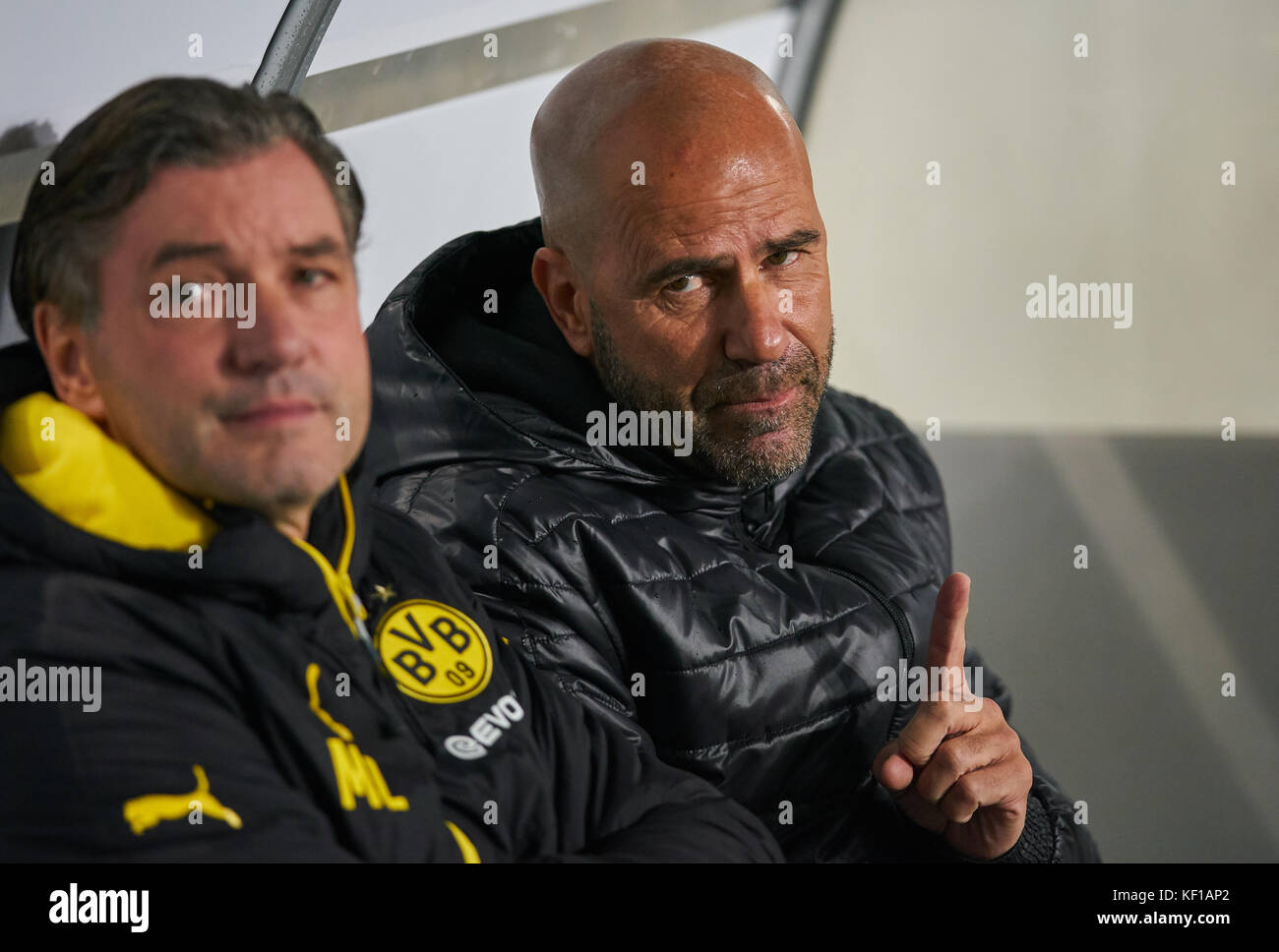 Magdeburg, Germany. 24th Oct, 2017. DFB-Pokal Soccer match, Magdeburg ...