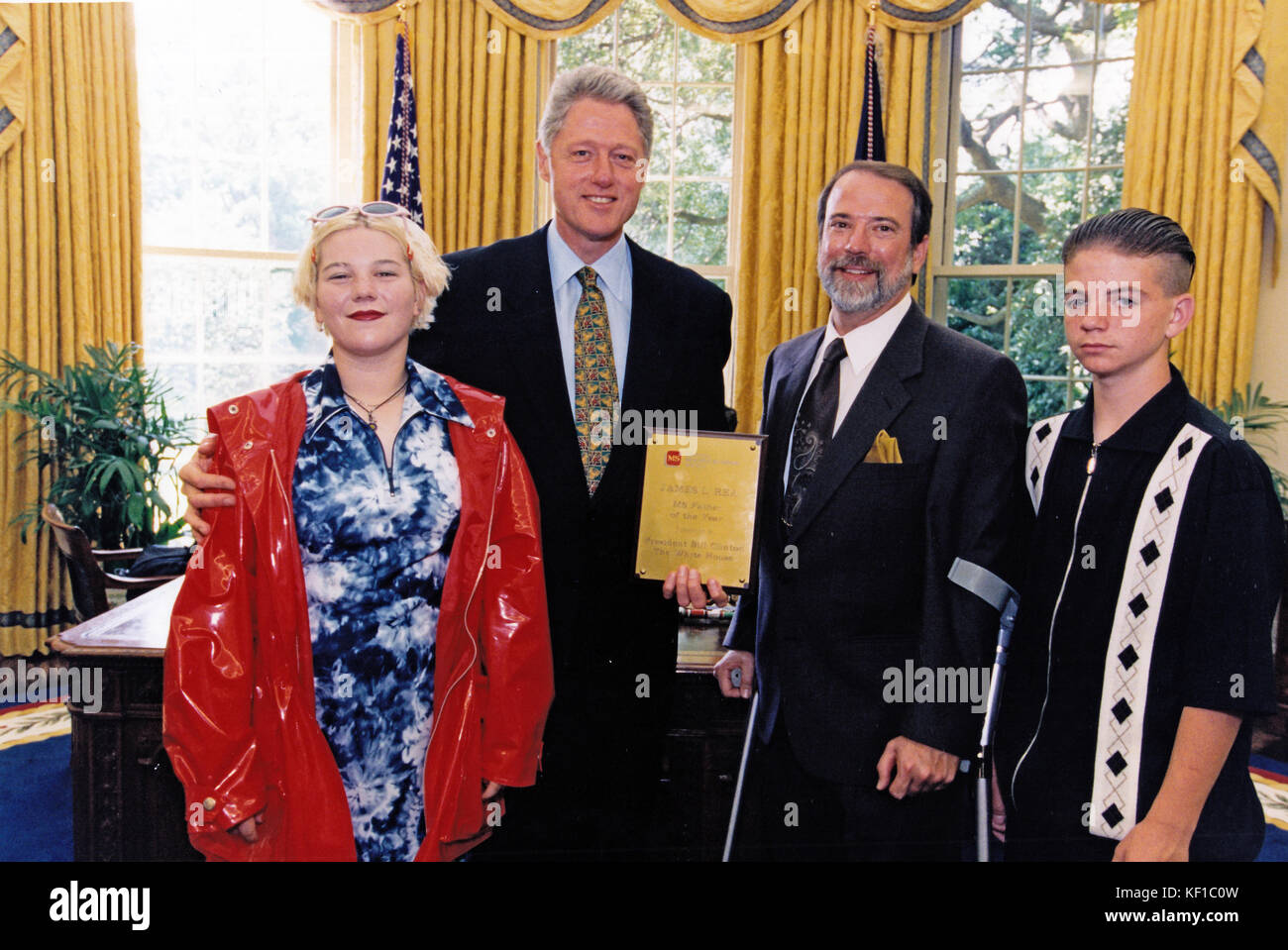 United States President Bill Clinton honors the Multiple Sclerosis ...