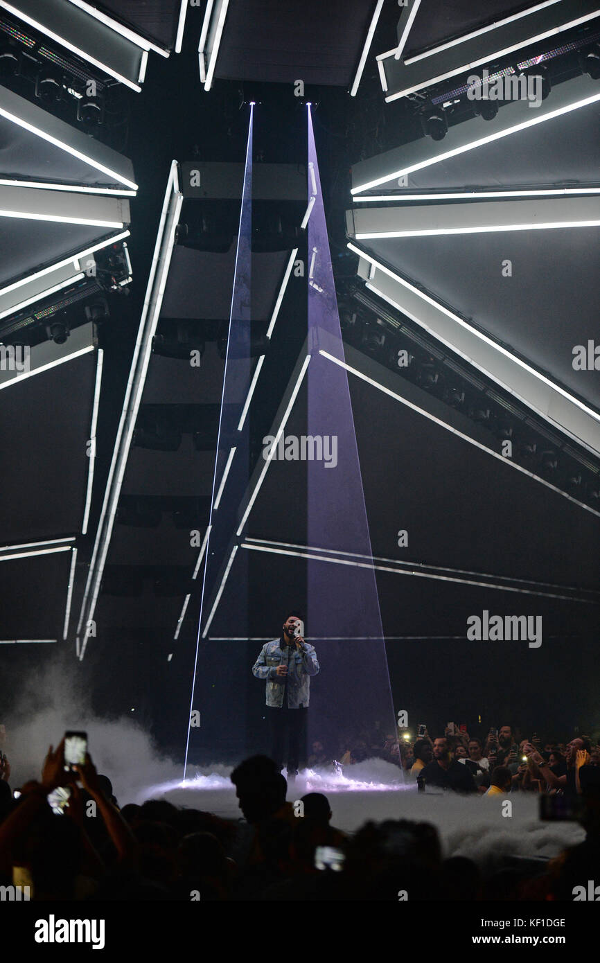 Miami, FL, USA. 24th Oct, 2017. The Weeknd performs at the ...
