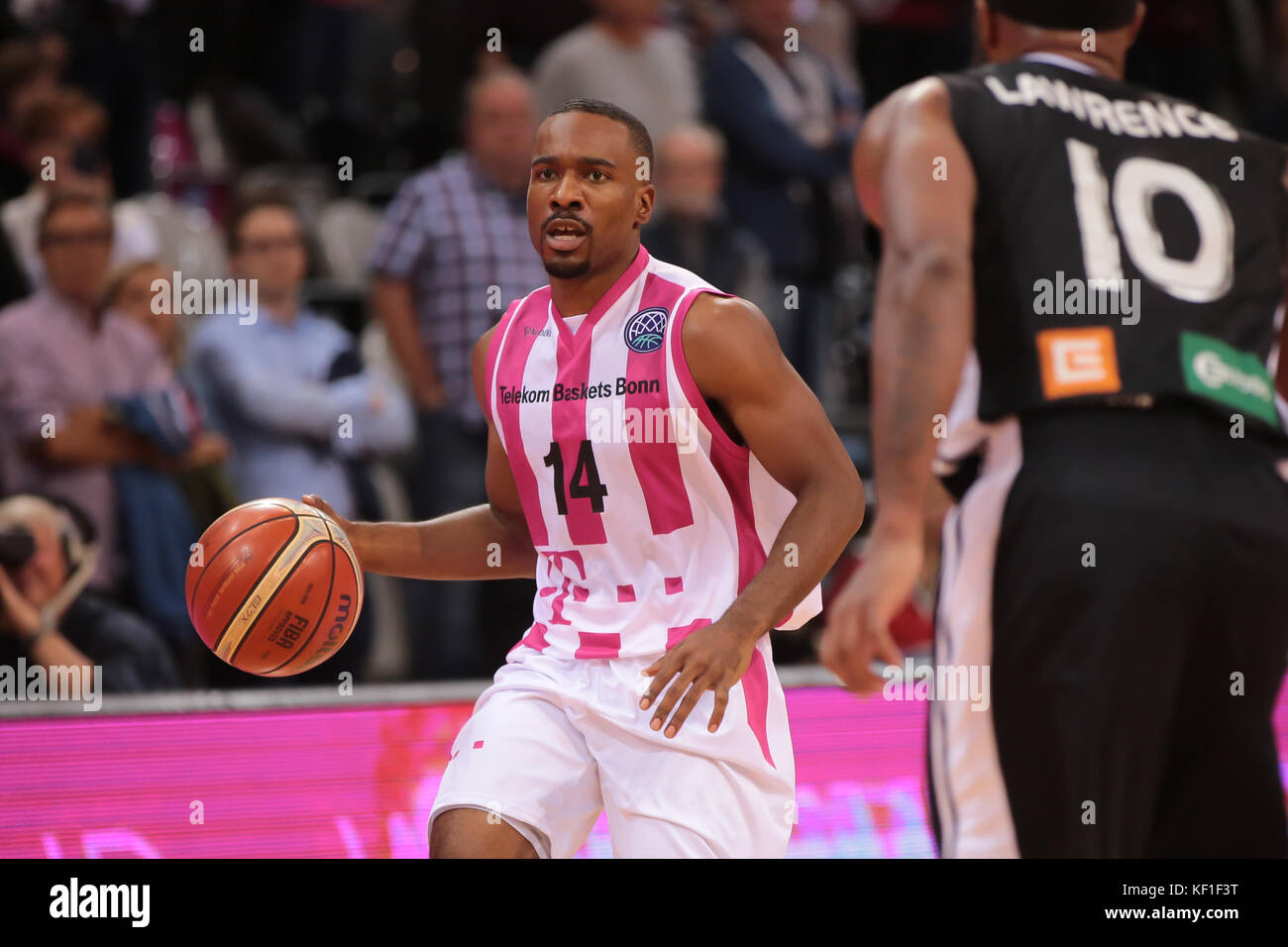 Bonn, Germany. 24th Oct, 2017. Basketball, BCL, Telekom Baskets Bonn vs ...