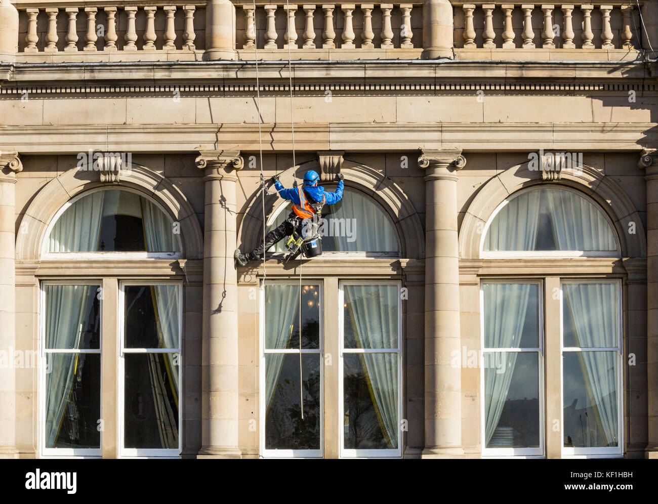 British workman hi-res stock photography and images - Alamy