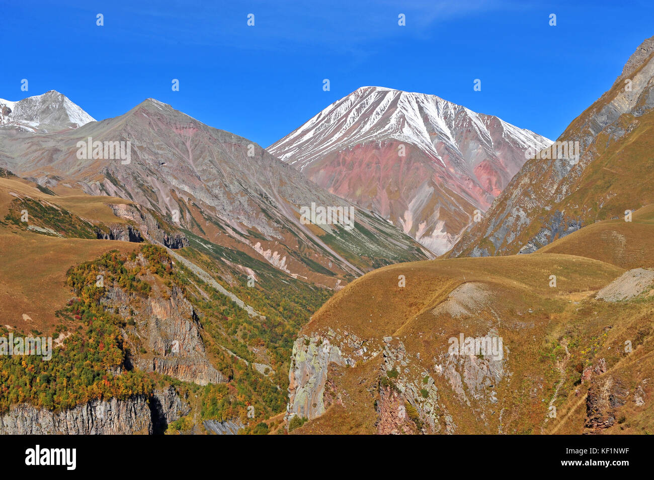 Gudauri summer hi-res stock photography and images - Alamy