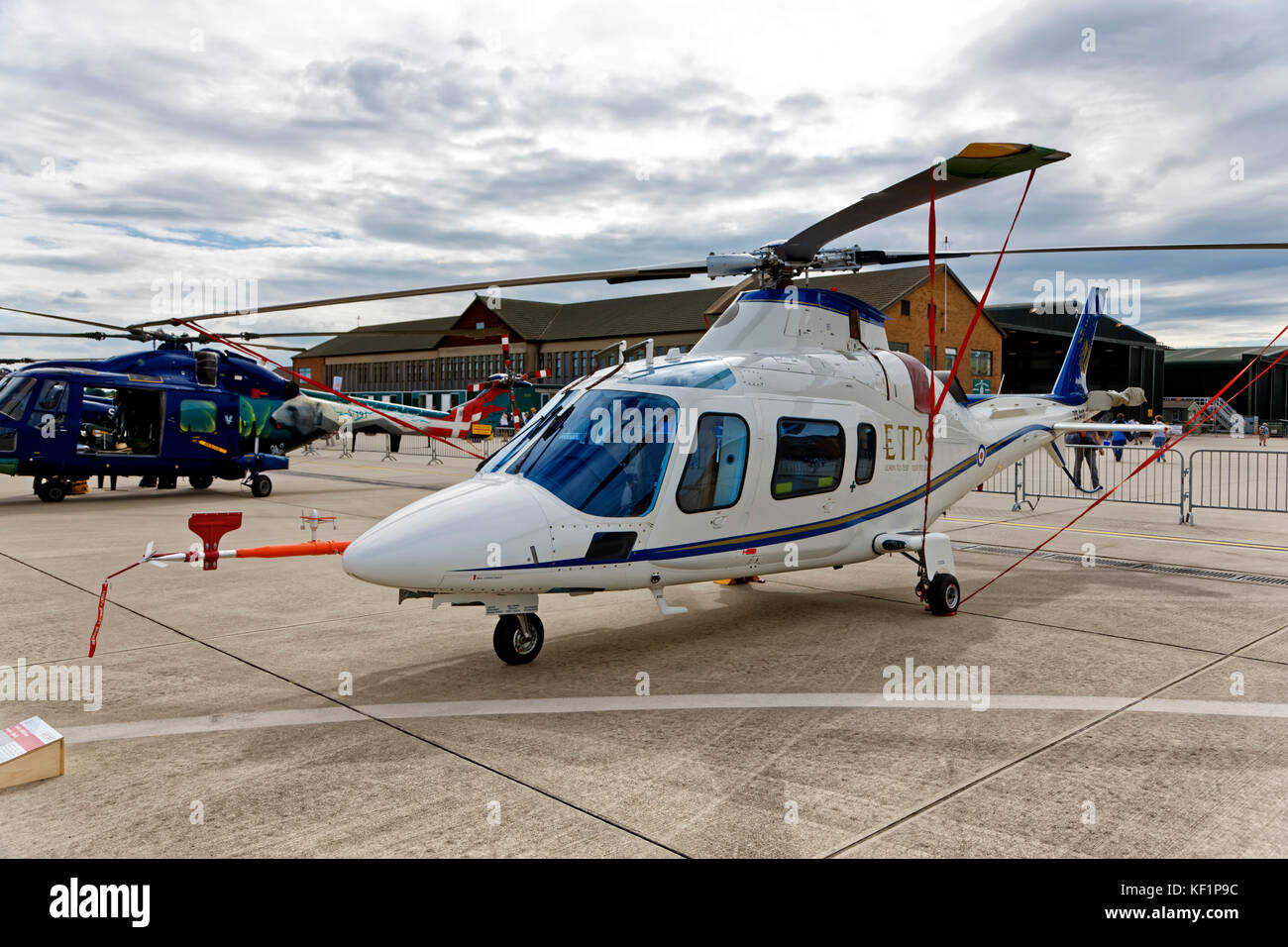 The UK Defence Research Organisation Empire Test Pilots School MOD ...