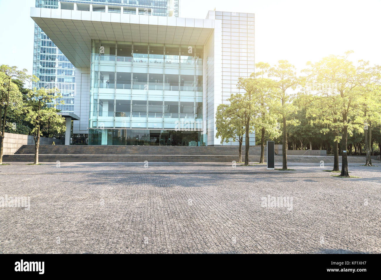 Appearance of high office building Stock Photo - Alamy