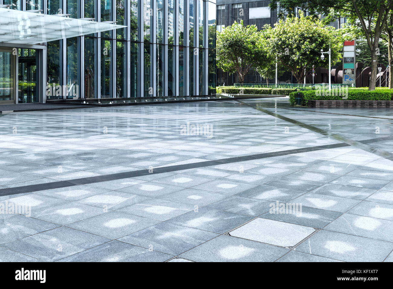 Office building appearance hi-res stock photography and images - Alamy