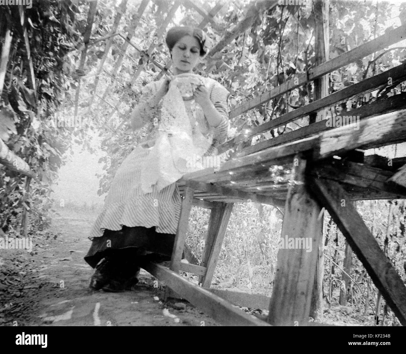 Seating garden summer Black and White Stock Photos & Images - Alamy