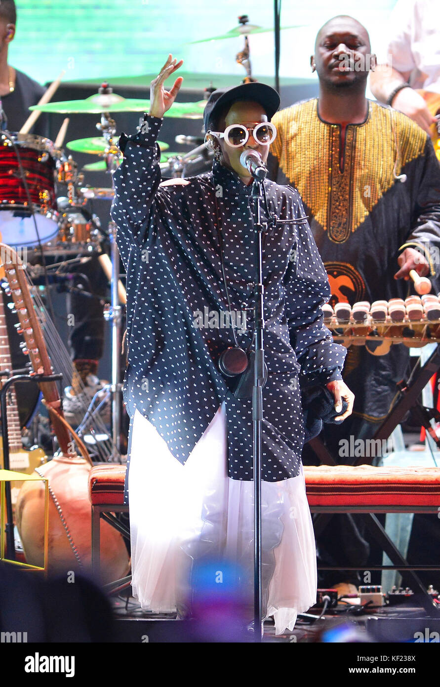 Ms Lauryn Hill and Nas perform on stage during the Powernomics tour at ...