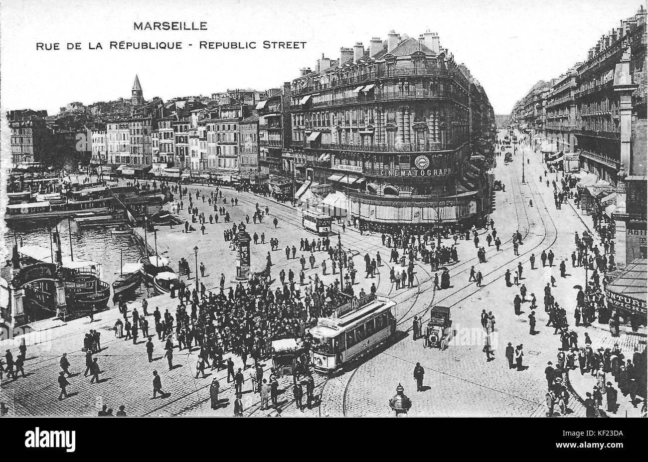 Old city marseille france Black and White Stock Photos & Images - Alamy