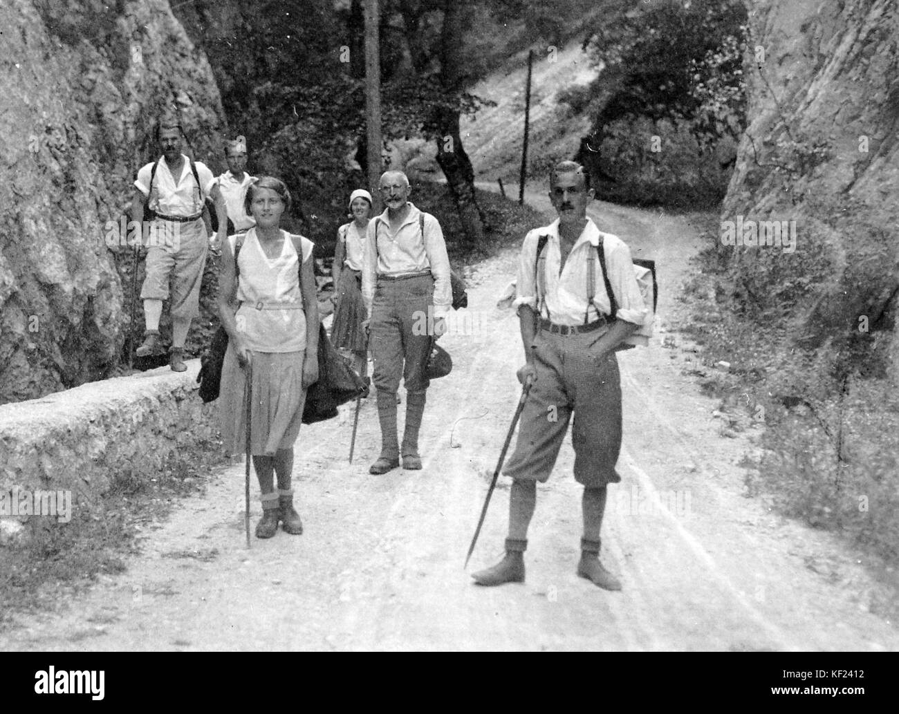 Walking with backpack Black and White Stock Photos & Images - Alamy