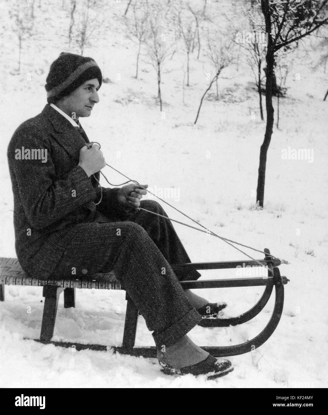 Sledge photo Black and White Stock Photos & Images - Alamy