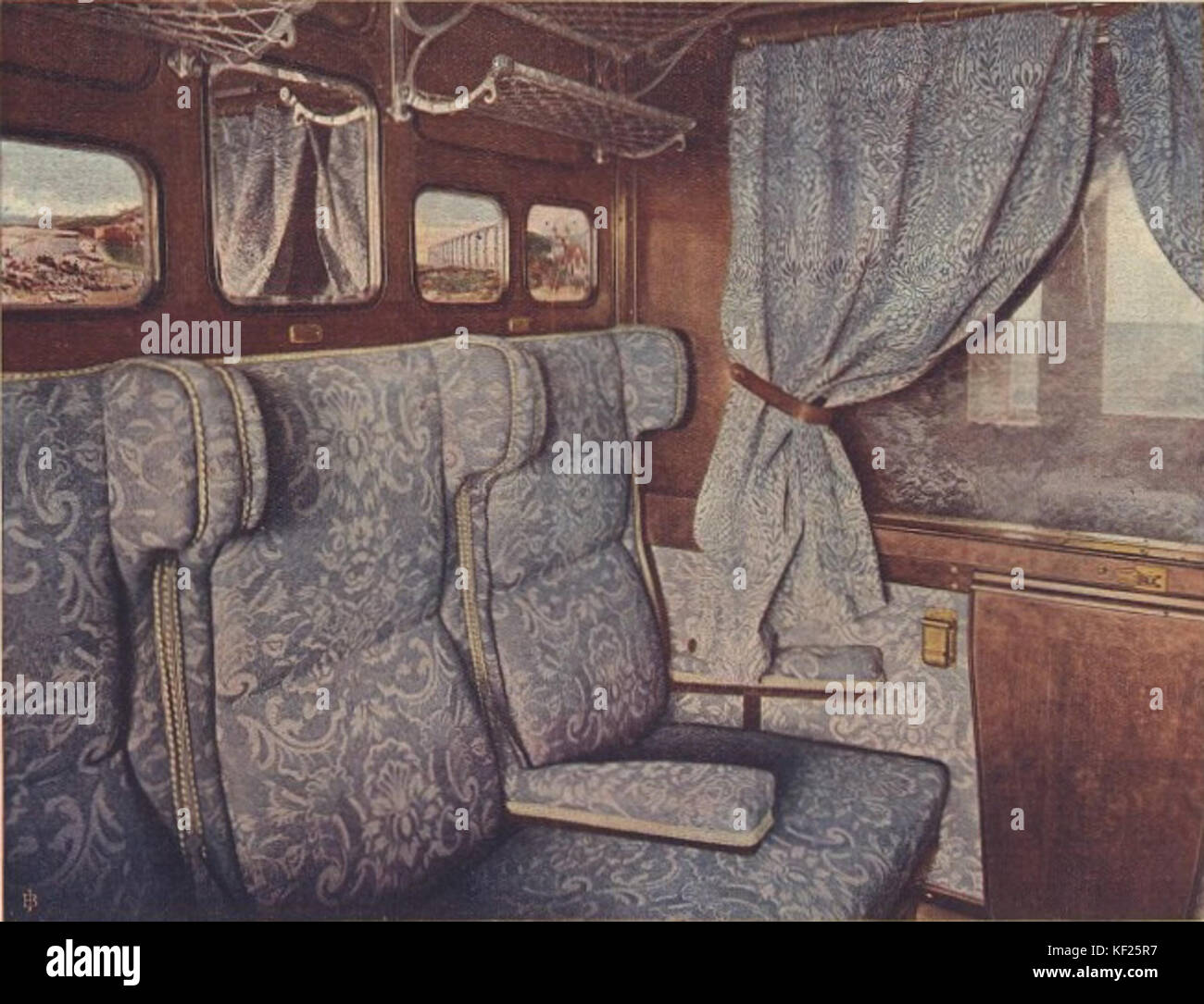 First class carriage hi-res stock photography and images - Alamy