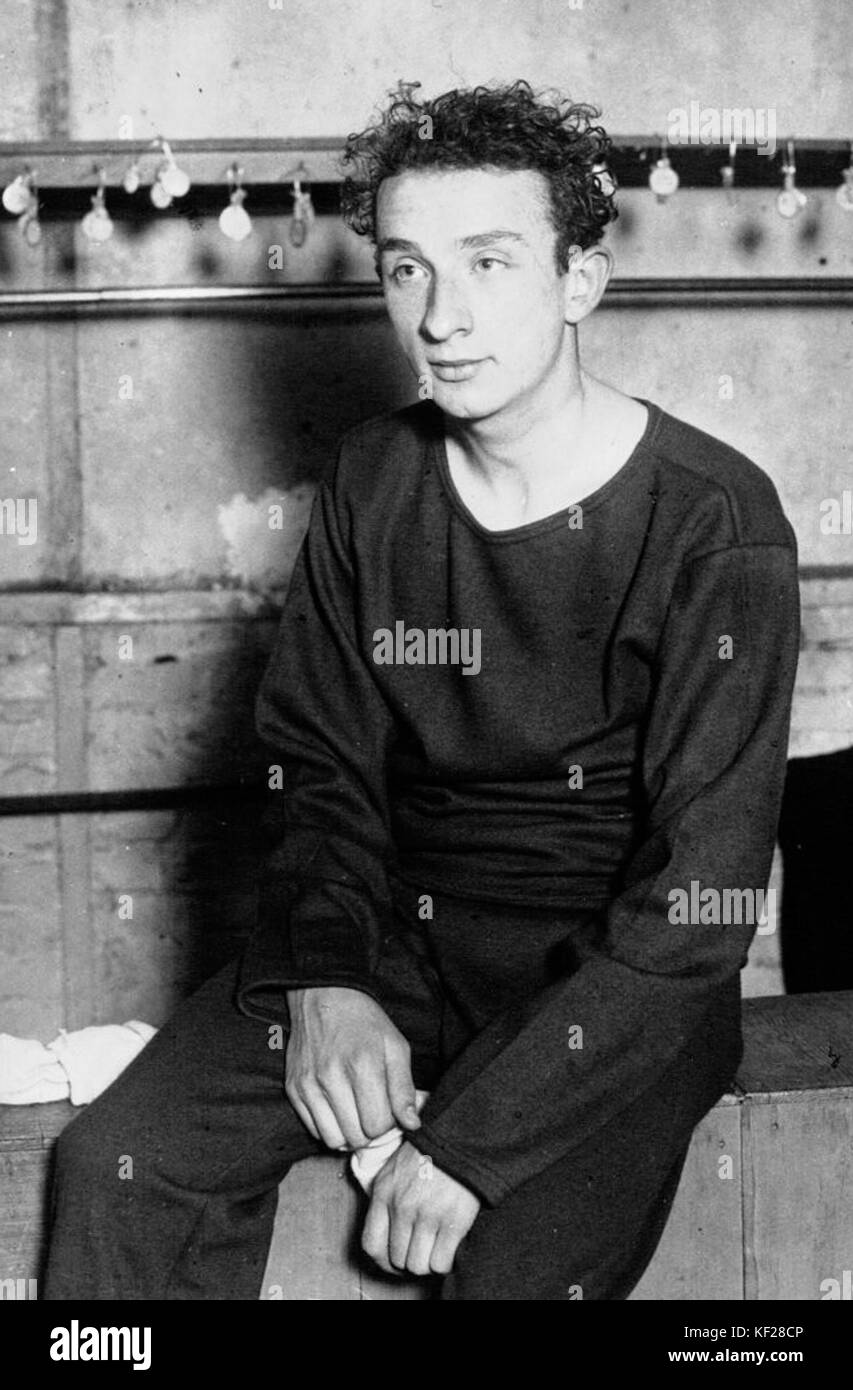 1920s swimming olympic hi-res stock photography and images - Alamy