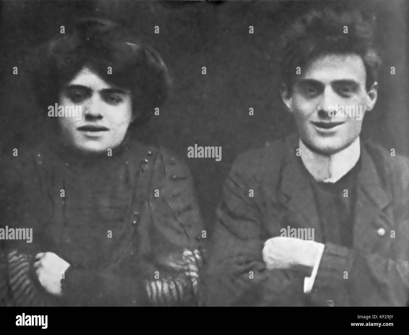 En collaboration Black and White Stock Photos & Images - Alamy