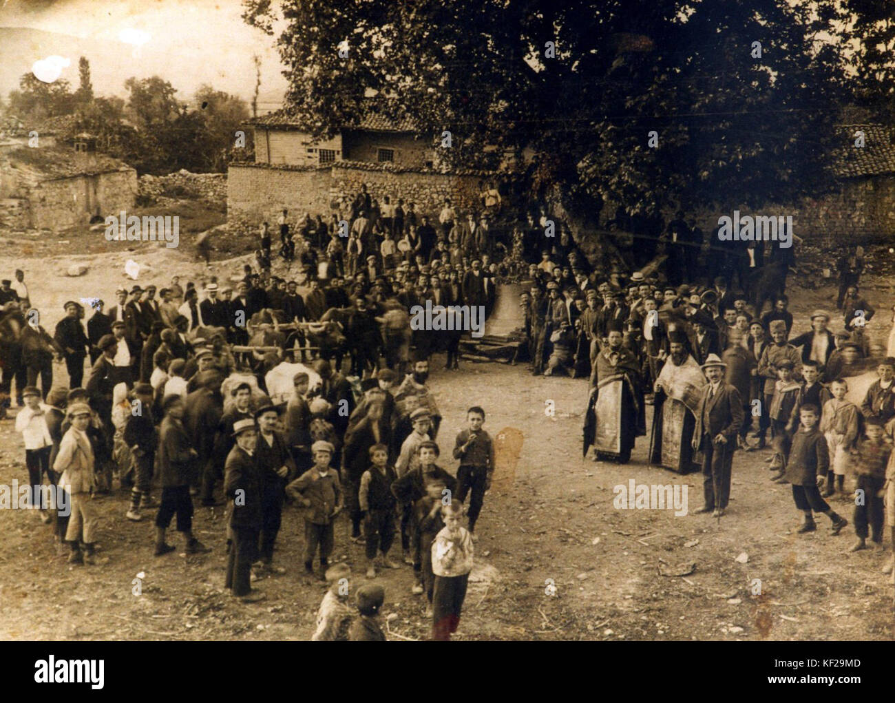 Kambana, podarok od Pupin Stock Photo - Alamy