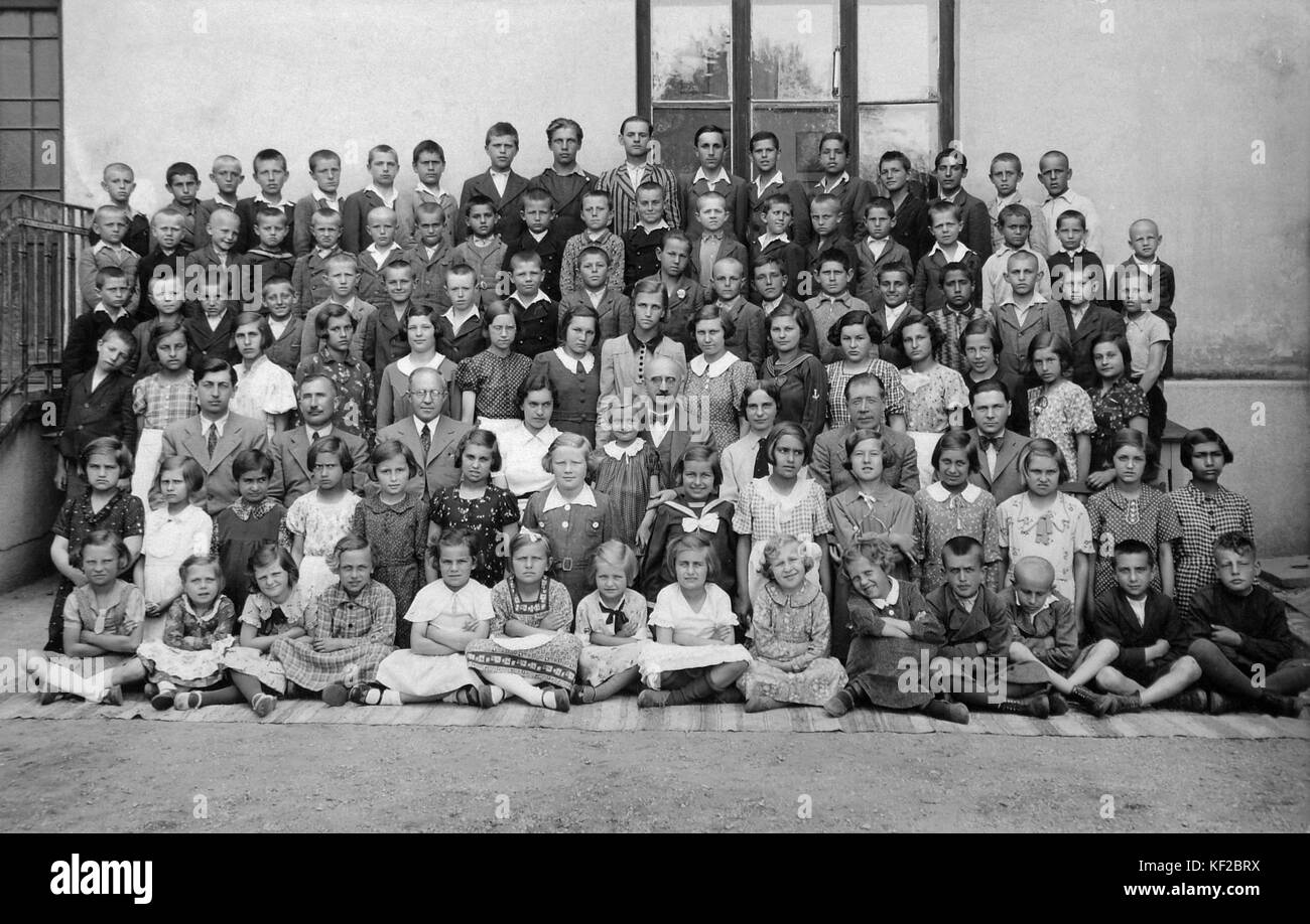 Tableau gallery hi-res stock photography and images - Alamy