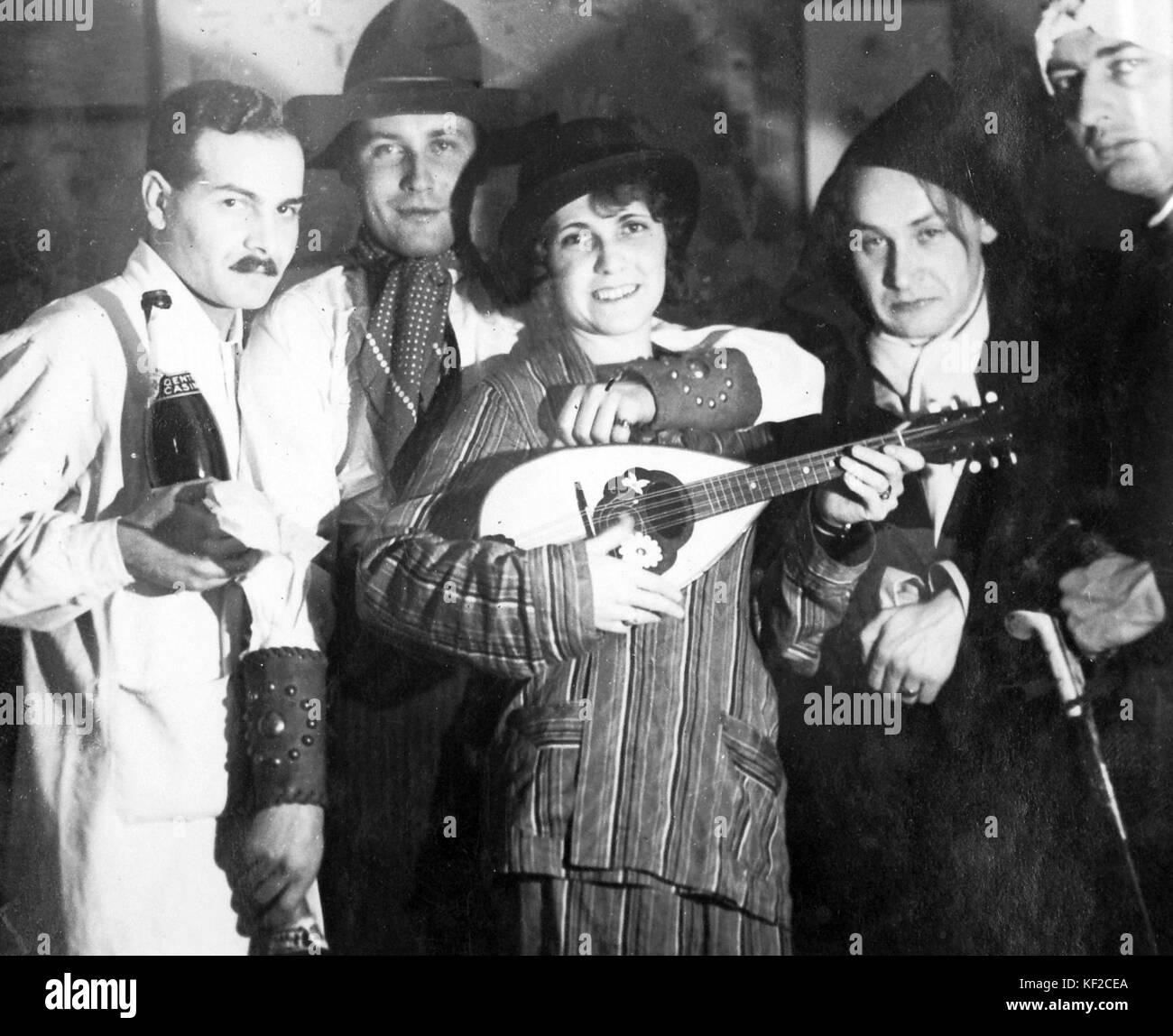 Champagne presentation Black and White Stock Photos & Images - Alamy