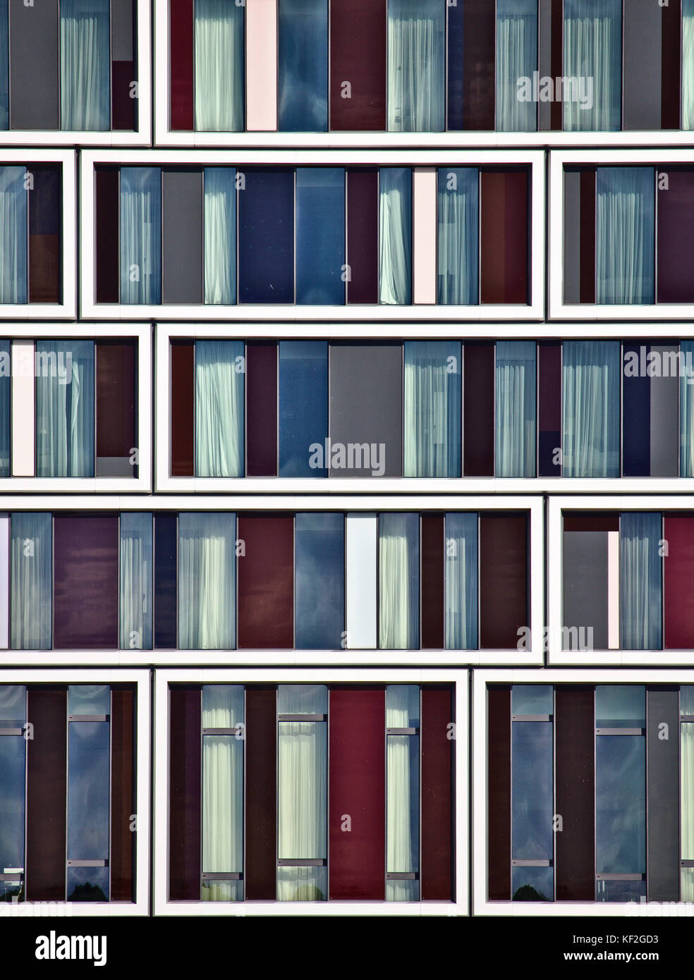 Rectangular glass windows hi-res stock photography and images - Alamy