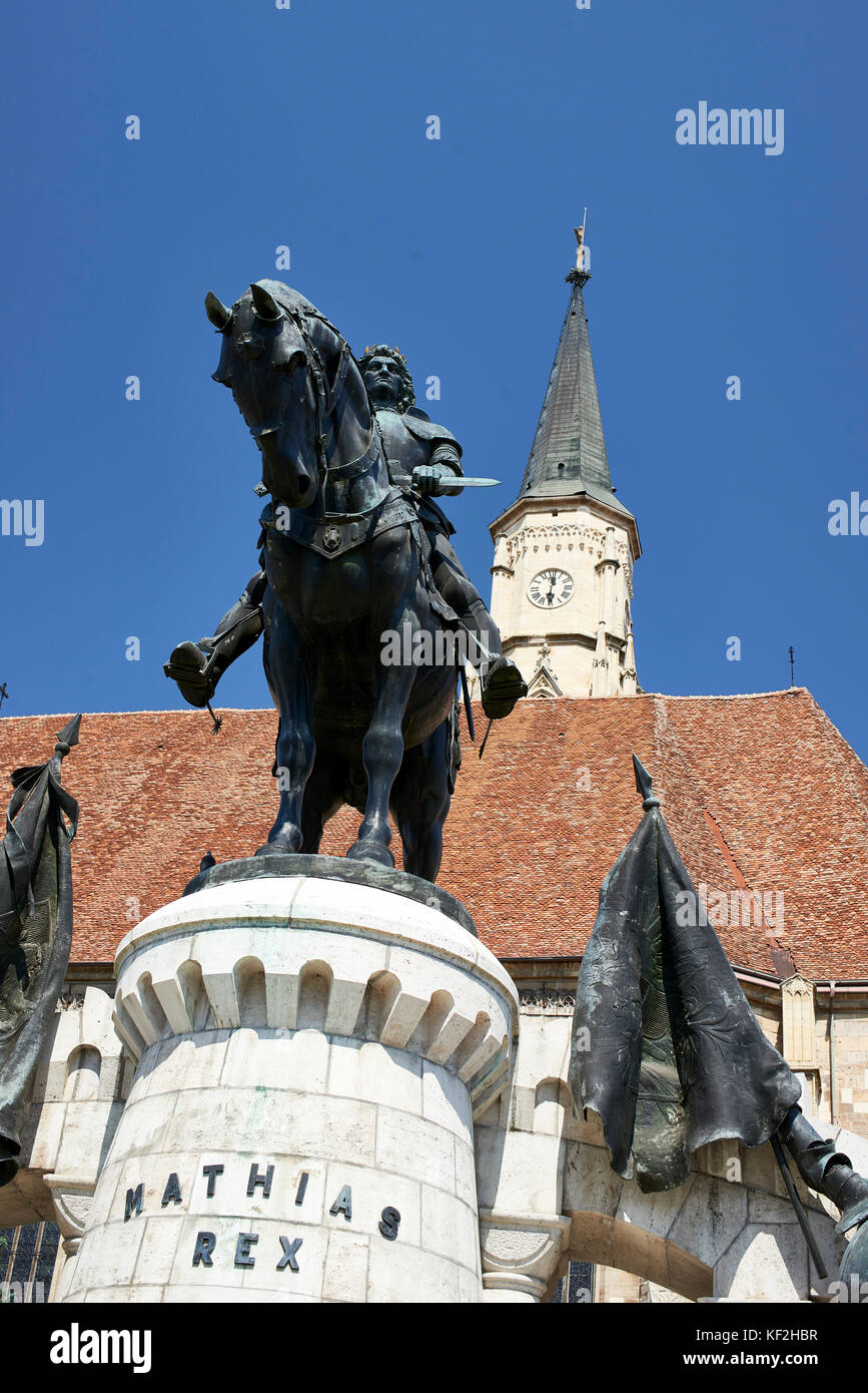 Statue of Matyas Coryinus, St Michael Church, Cluj-Napoca, Romanie ...