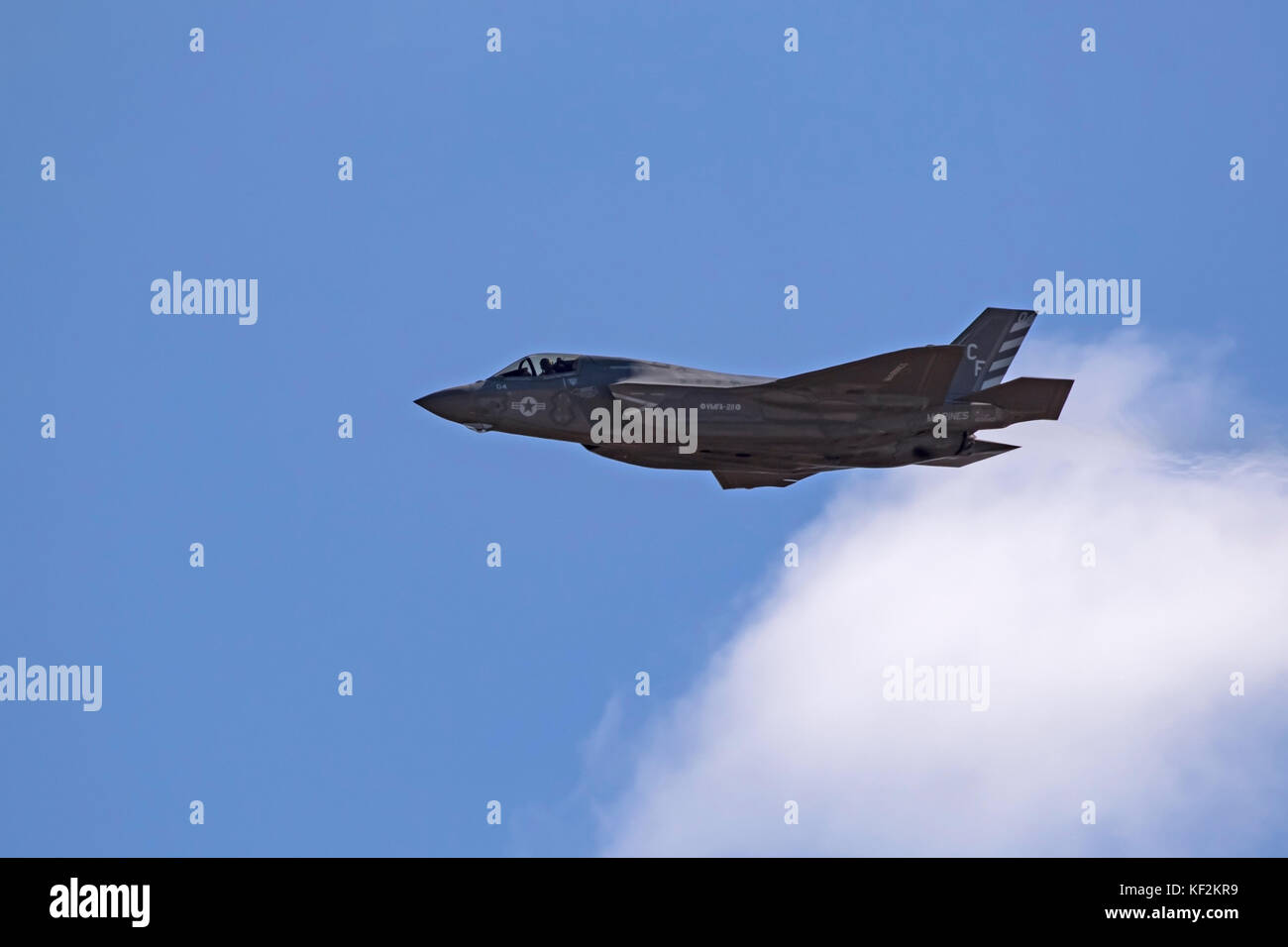 Airplane F-35 Lightning jet fighter Stock Photo - Alamy