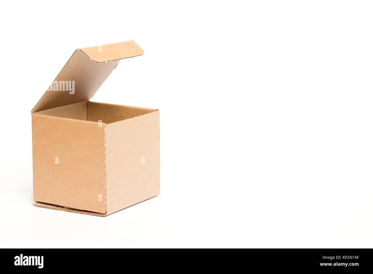 Empty open box Stock Photo - Alamy
