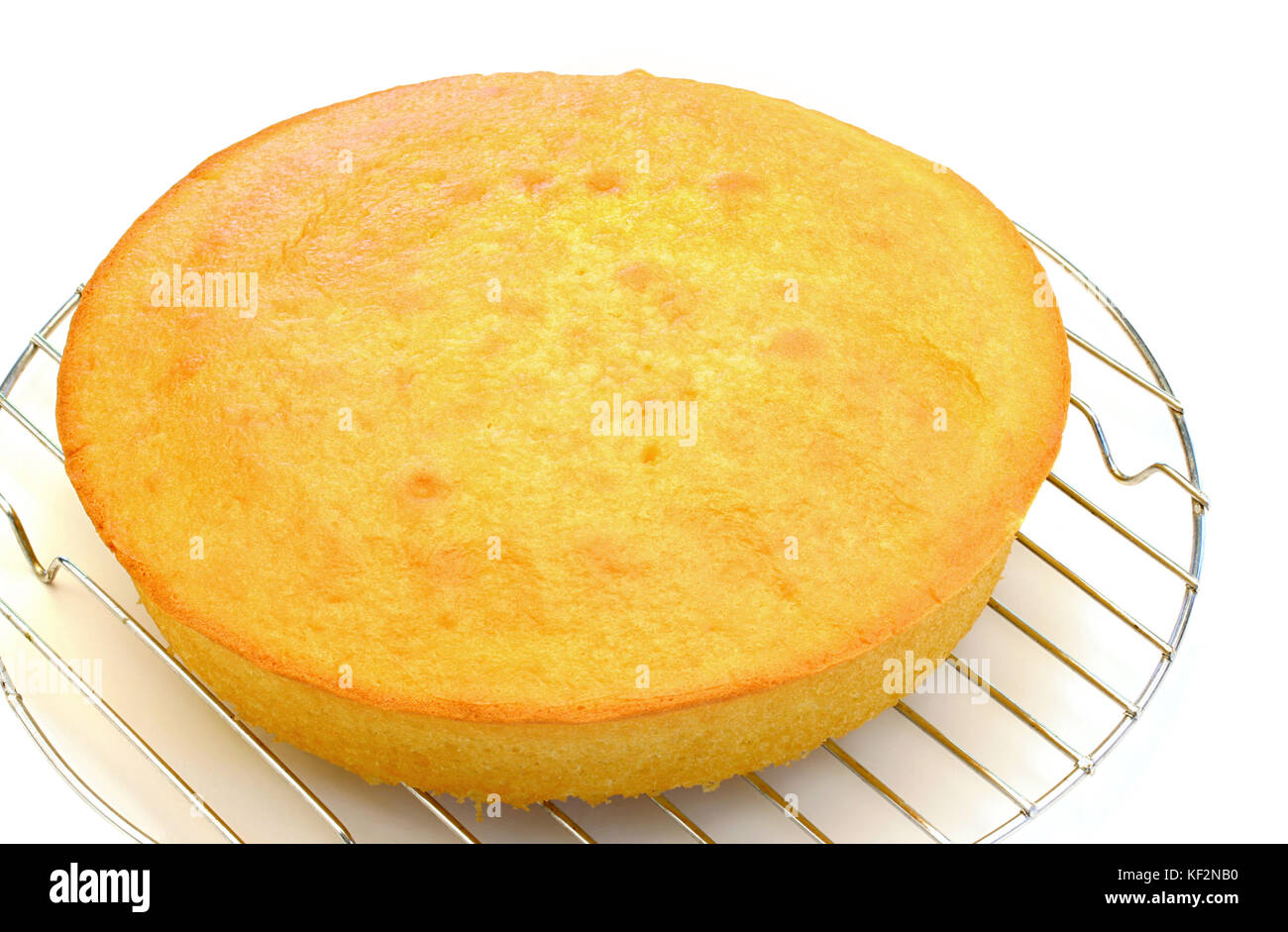 Yellow layer cake hi-res stock photography and images - Alamy